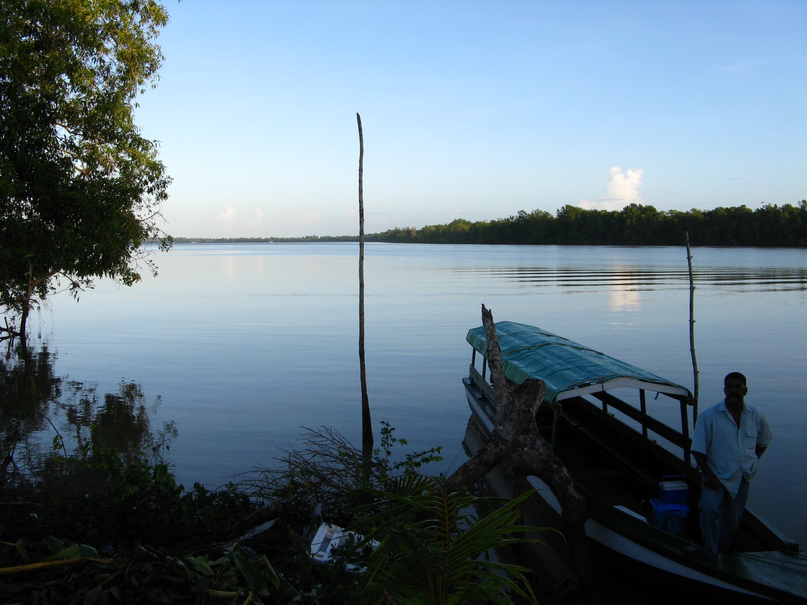 Suriname Green Tourism: Saturday Trip up the Commewijne River