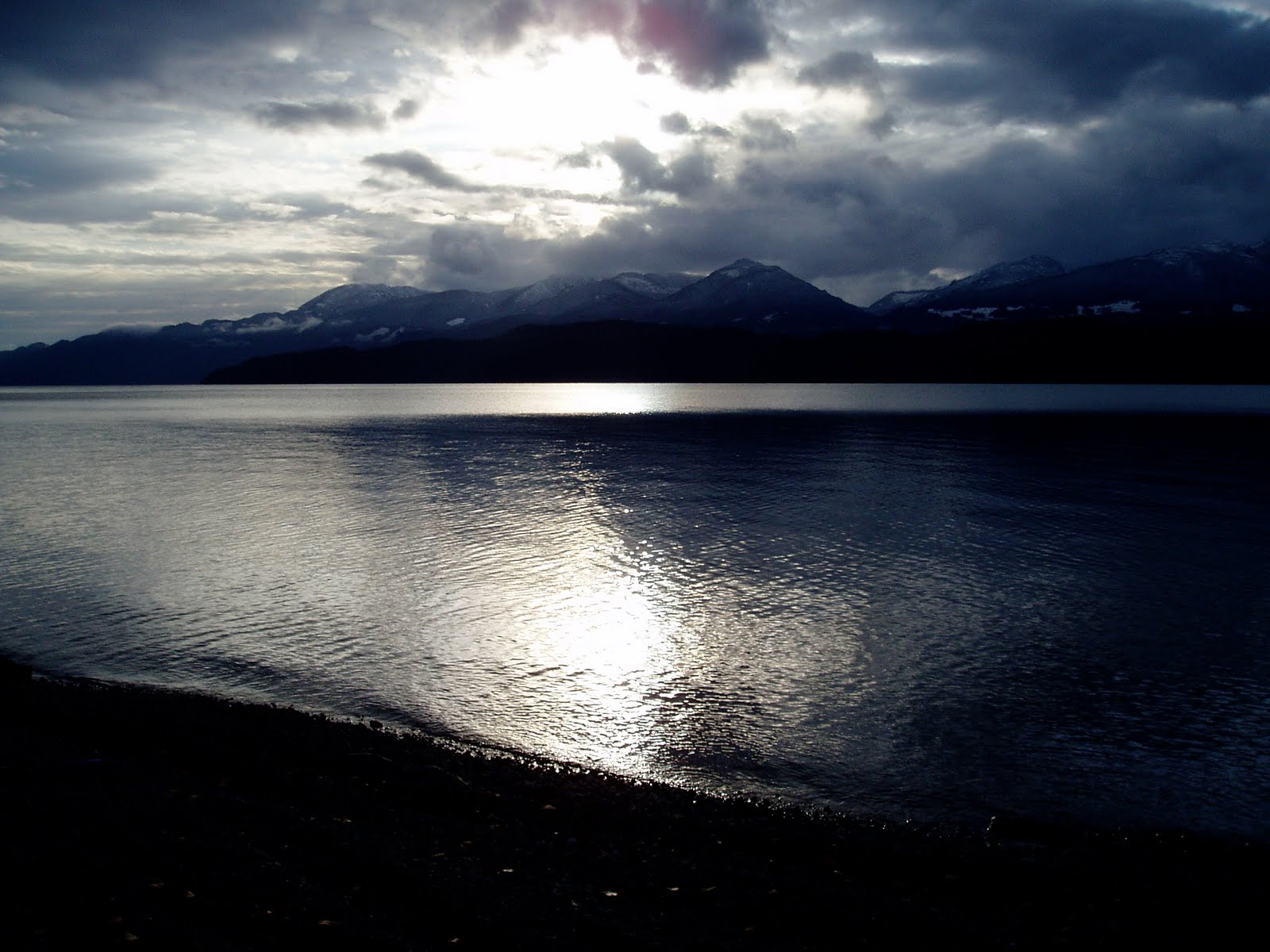 Wild West Diaries: Cogburn Beach - East Harrison Lake