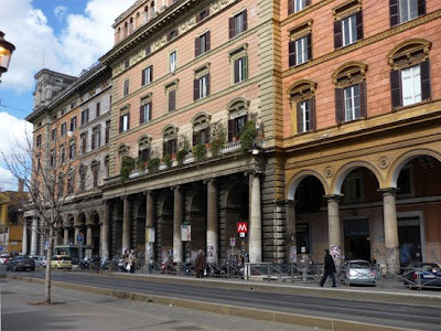 PIAZZA VITTORIO Roma