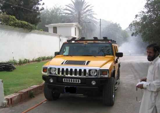 Welcome To My World: Pakistani car pictures