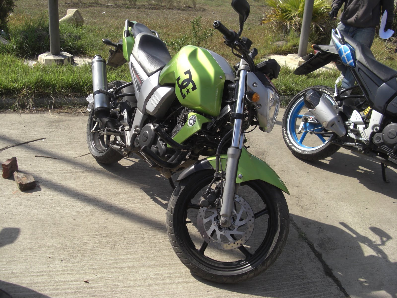 Cool Site: MODIFIED BIKES+COOL BIKES