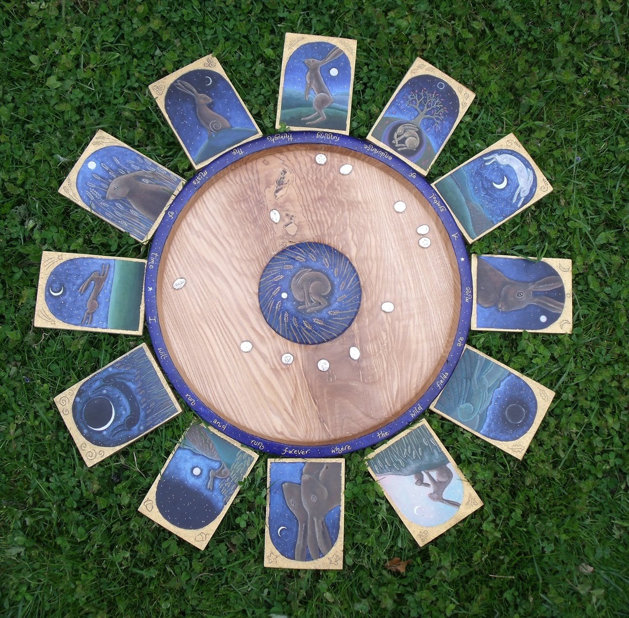 A bad witch's blog: Review: Moon Hare Oracle