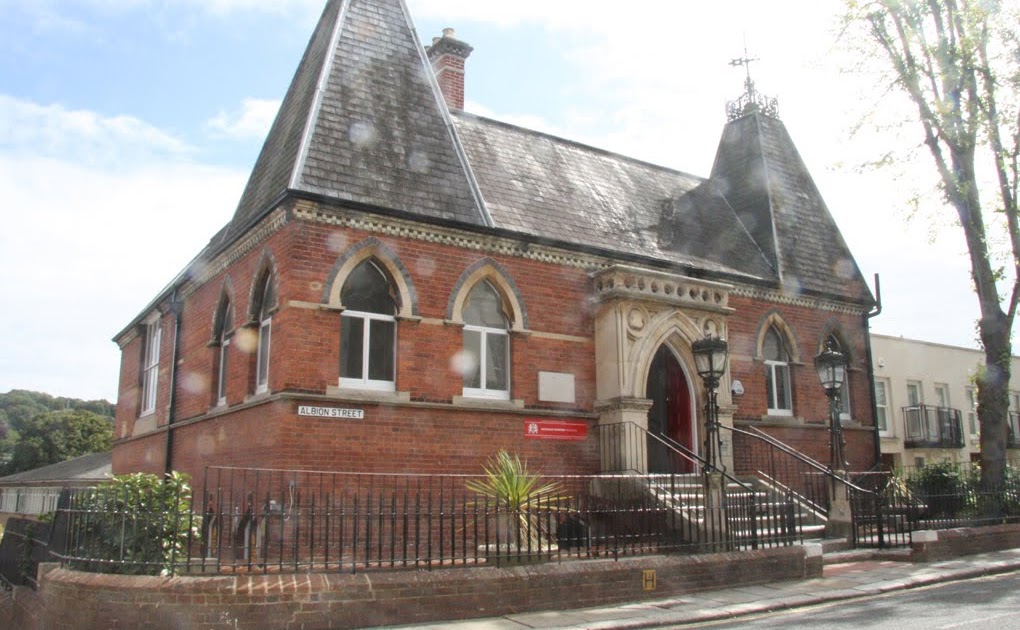 A bad witch's blog: The ghosts and grails of Lewes