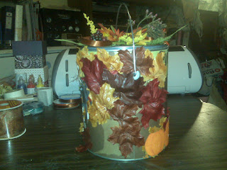 Donette Scraps: Altered Paint cans