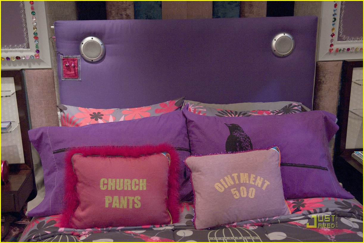 iCarly Photos: iGot A Hot Room // ICARLY // NUEVO CAPITULO