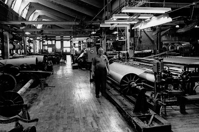 American Photographs: Loom operator, Bates Linen Mill , Lewiston, Maine ...