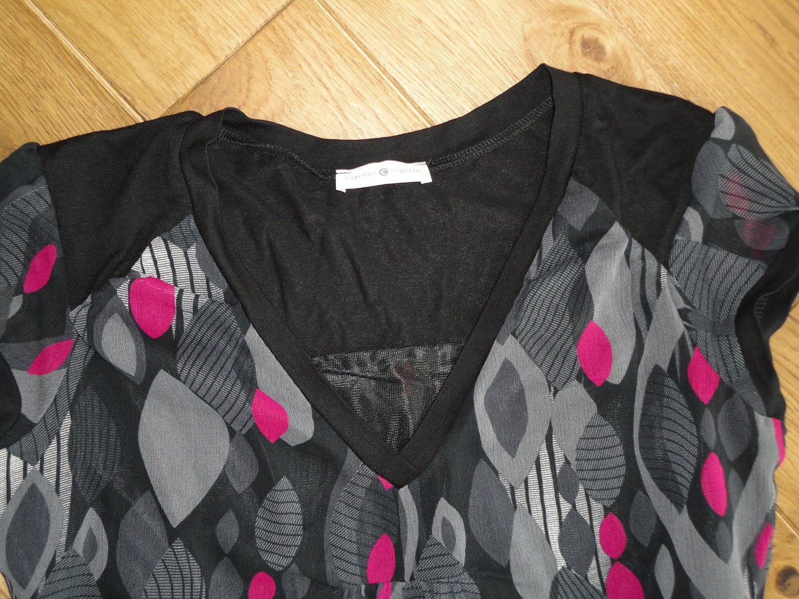 la boutique des copines: TUNIQUE CACHE CACHE