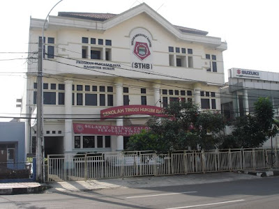 Sekolah Tinggi Hukum Bandung - STHB : Photo | Info-Mosaic @ Bandung