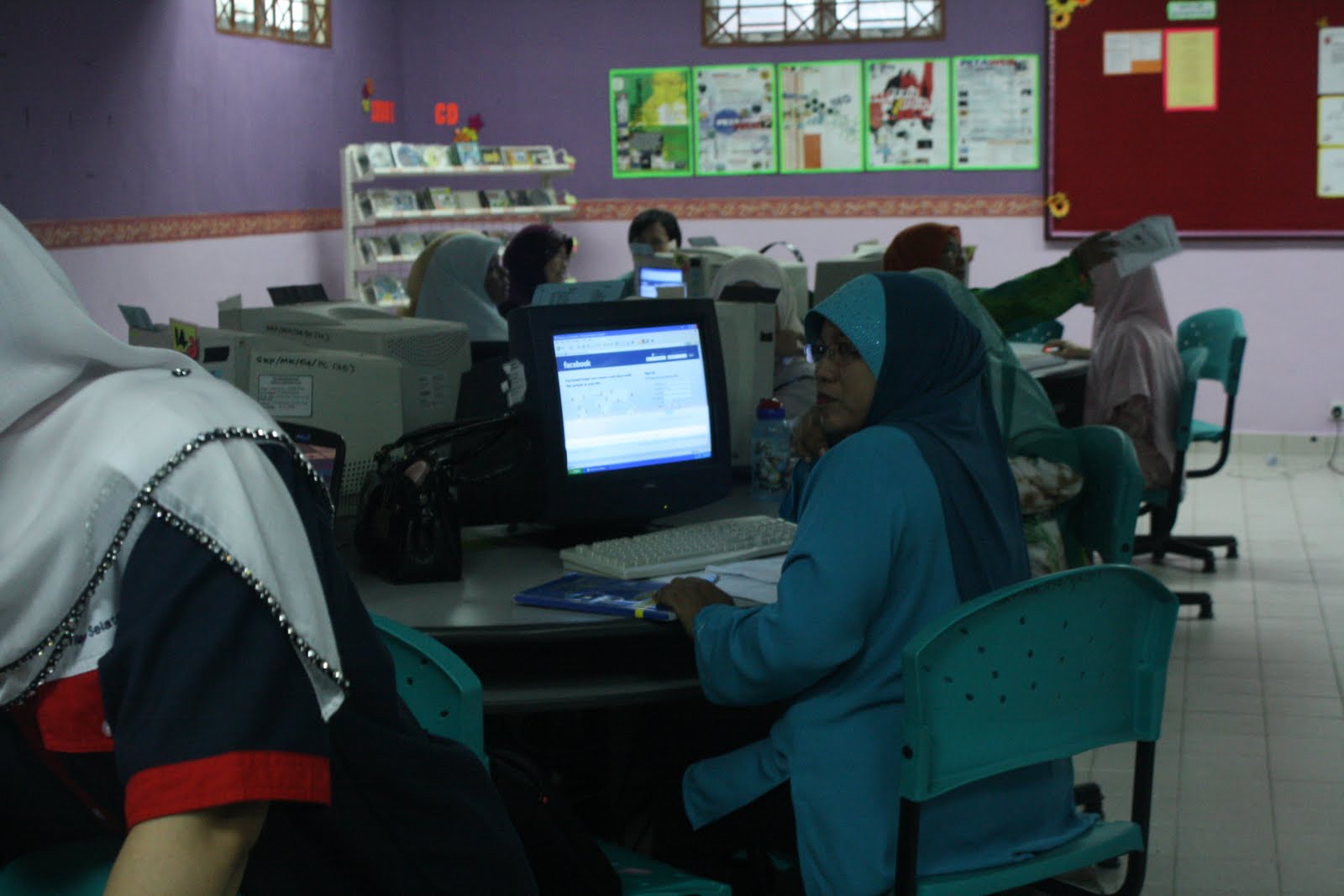 Komuniti FS Melaka: Program Road Tour ICT 2010 Sekolah Kebangsaan Peringgit