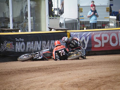 FULL-FROKKUL-FIASCO!: UK DIRT TRACK RACING..... ROUND 2