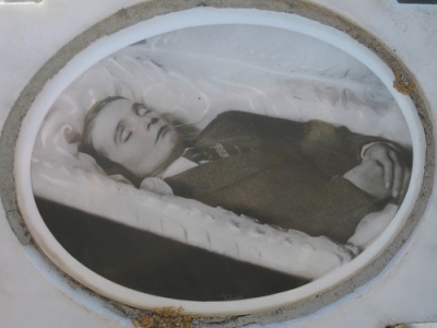 Early Post Mortem Photography: Dead Man? Or Boy?