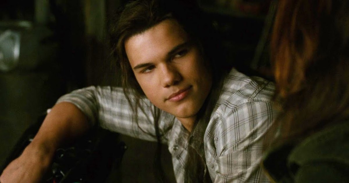 True Taylor Lautner Fans: TAYLOR LAUTNER WINS THE KIDS PICK FLICKS ...