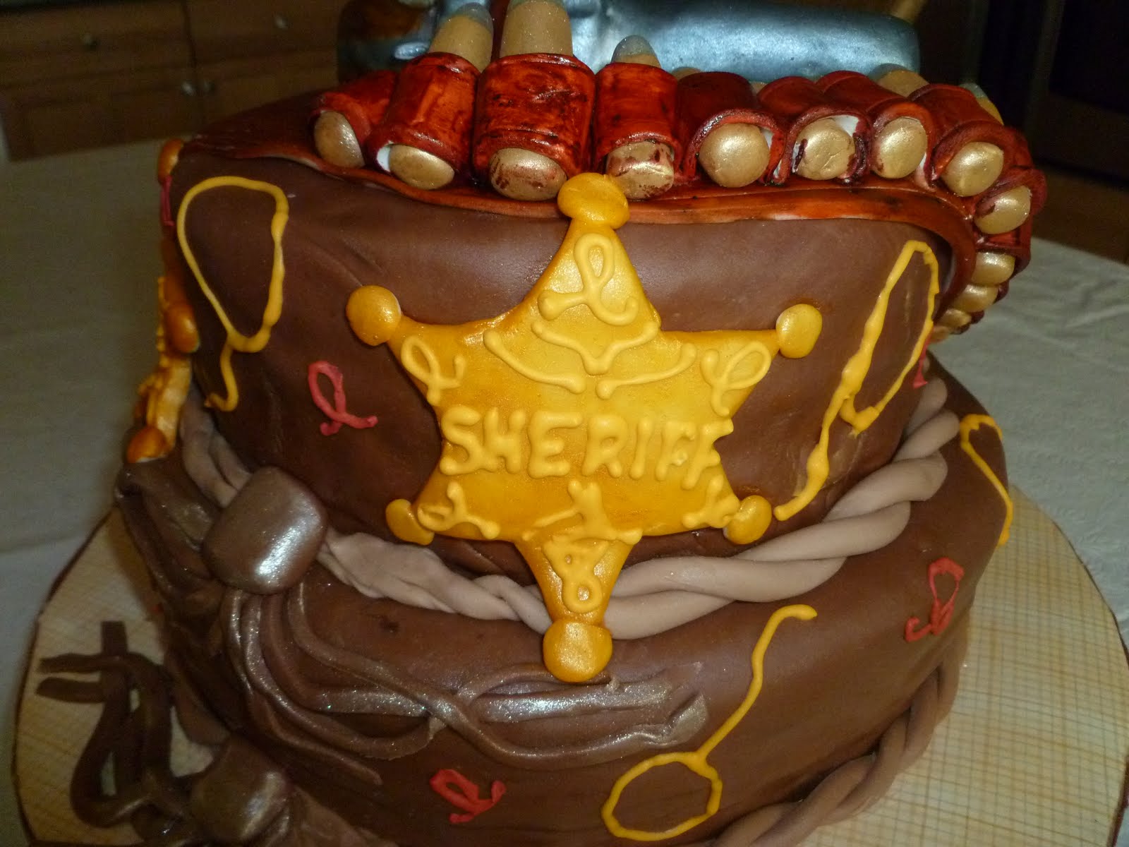 So Sweet Seattle!: Latest Creation-- Western Themed Cake!