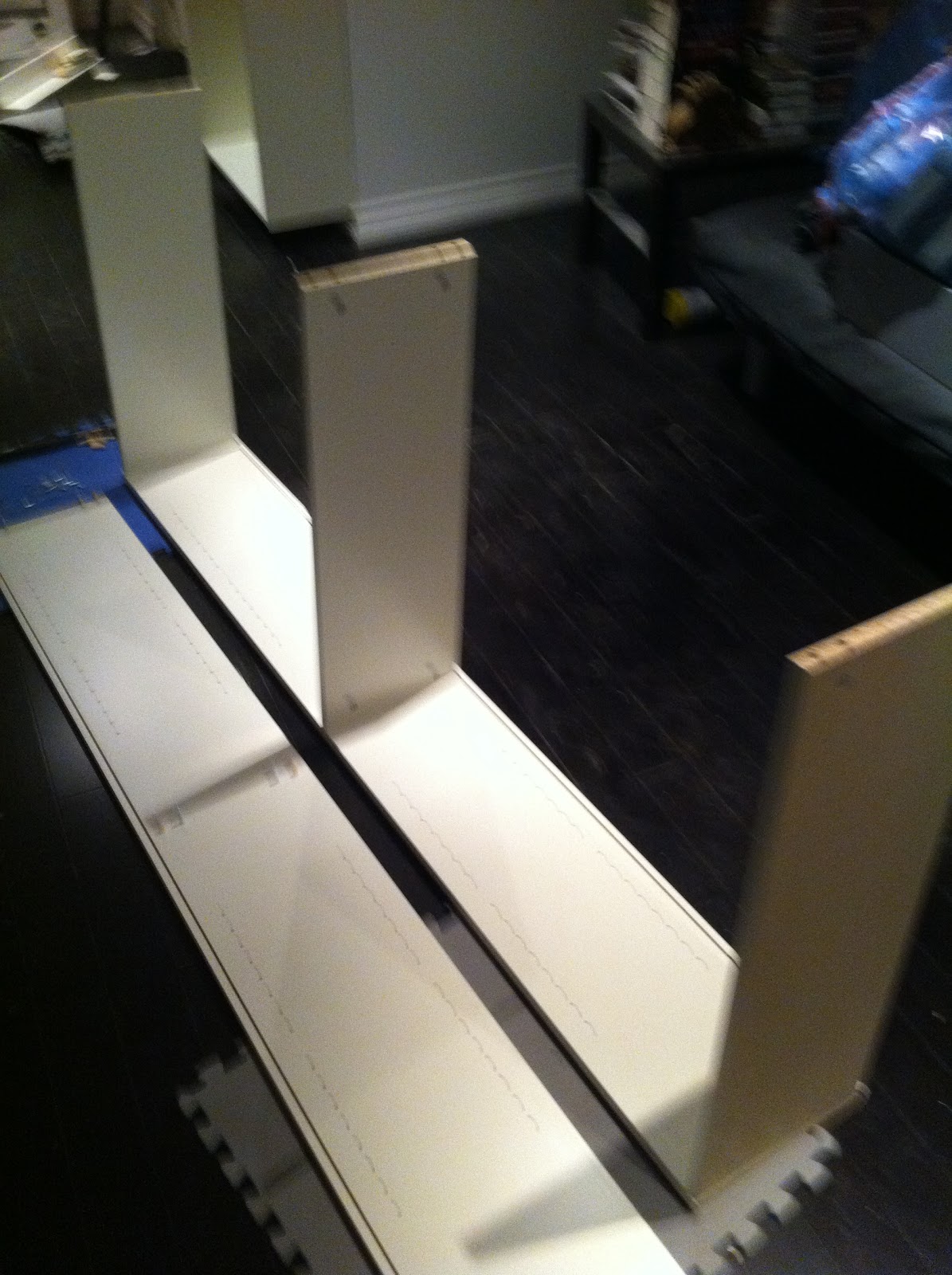 Toronto Web Designer & Developer: DIY Floating Billy Bookcase