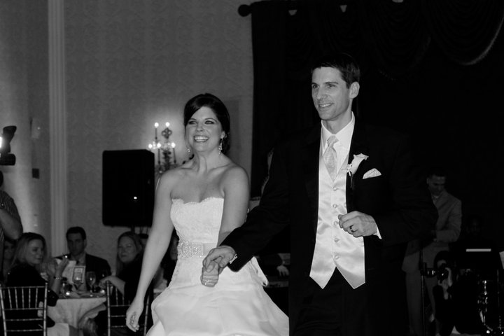 I Do Events: Real Wedding: Lauren and AJ Snell Januay 1, 2011