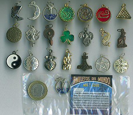 mi caminar por la vida: AMULETOS