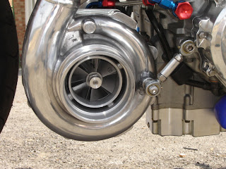 The Ultimate Predator - 隼 Hayabusa: Big Cc Racing Turbo Busa