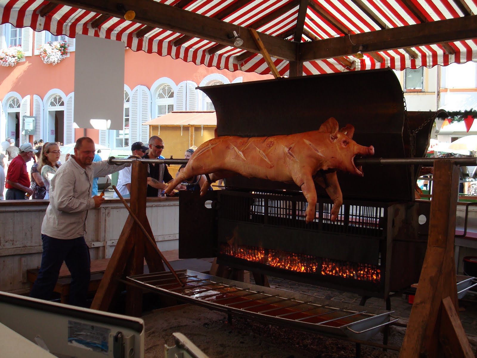ROWDY IN GERMANY: Wittlich Pig Fest