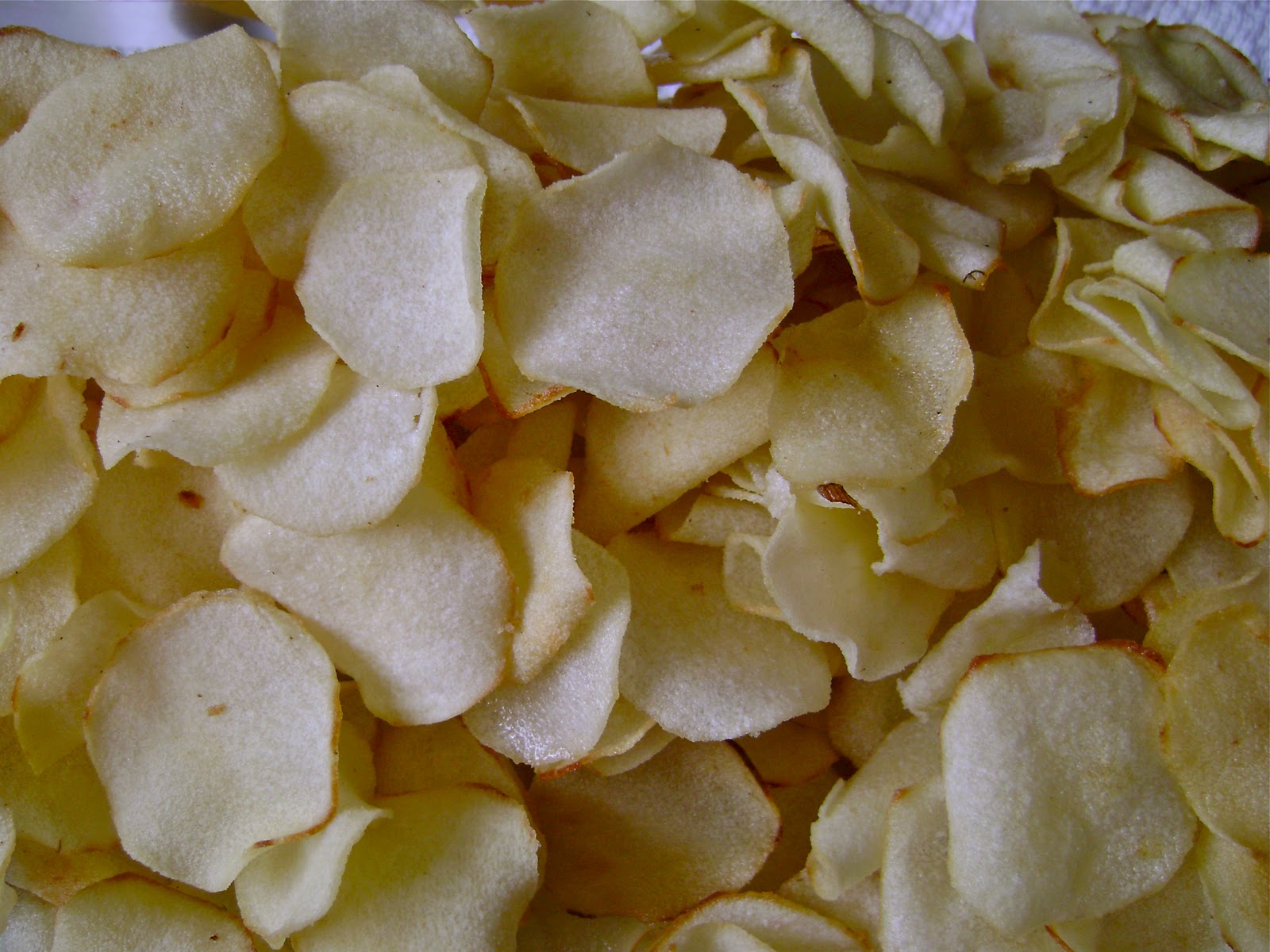 Savories and Sweets by Keyna: Arrowhead Chips ( Nga Ku Peang)
