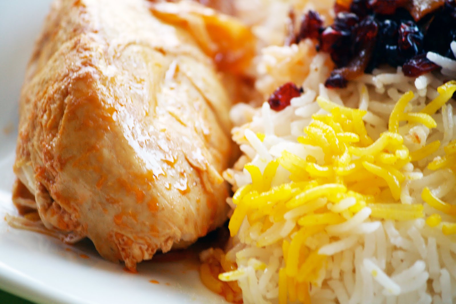 Edible Moments: Persian Cuisine: Part 1-Zereshk Polo O Morgh