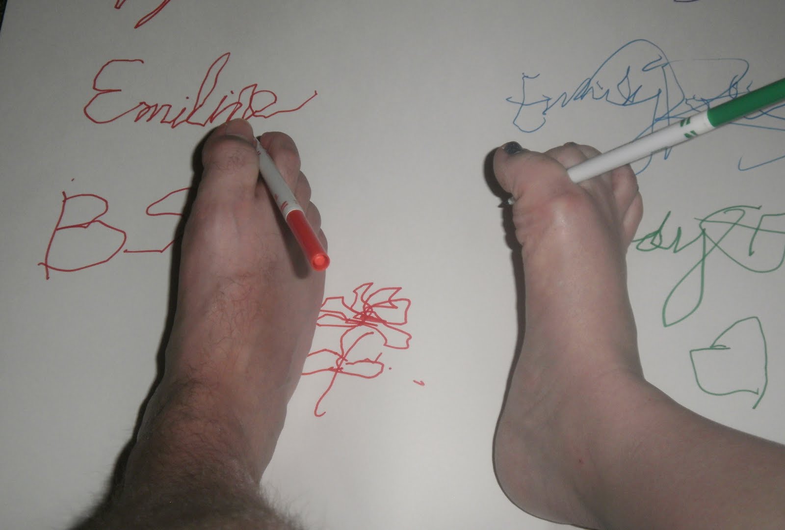 EmRuth's Bliggity Blog: Toe Art