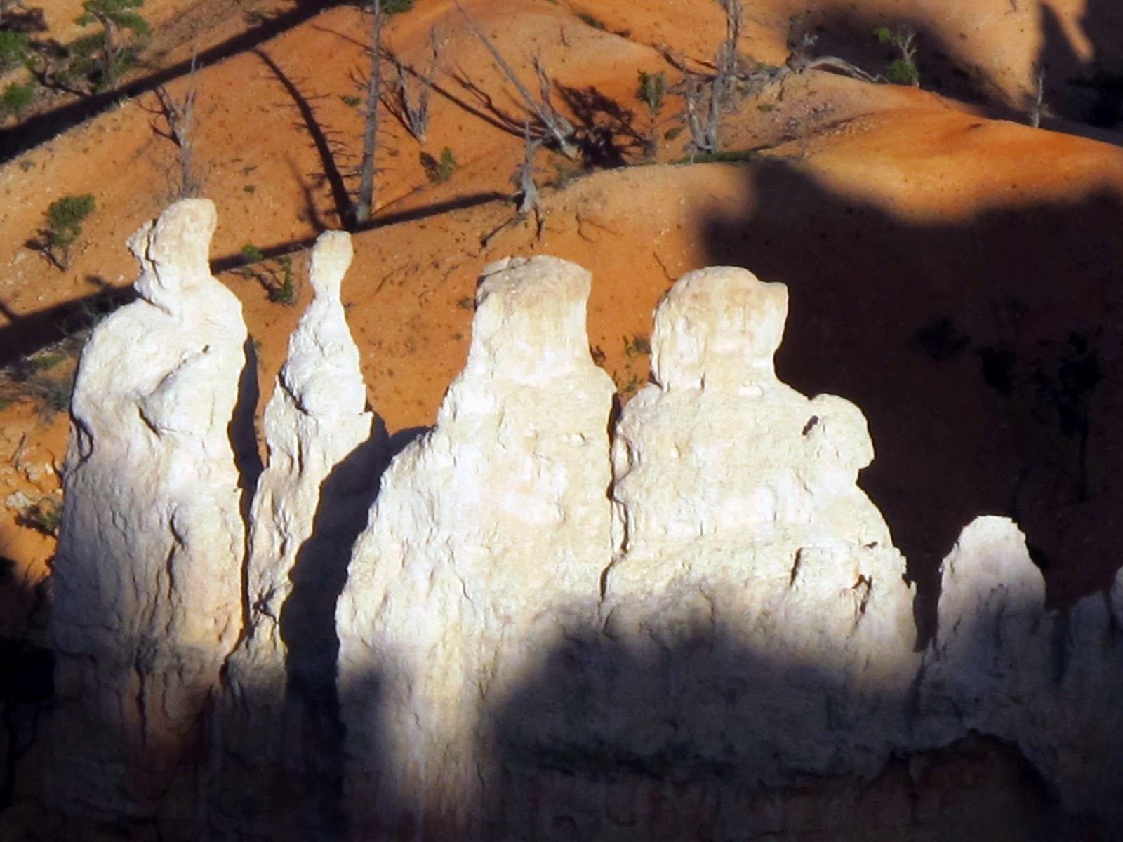 Traveler Al's Wanderings: Touring with the Frenchies - Car Trouble ...