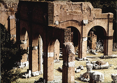 romanoimpero.com: BASILICA IULIA