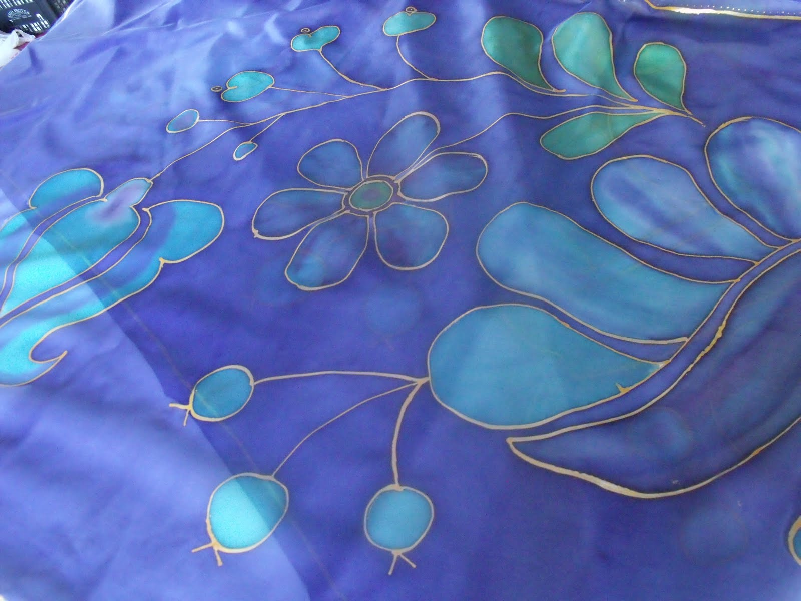 Ajándék ötletek nőknek - Silkyway selyem sálak, kendők. Ajándék nőknek ...