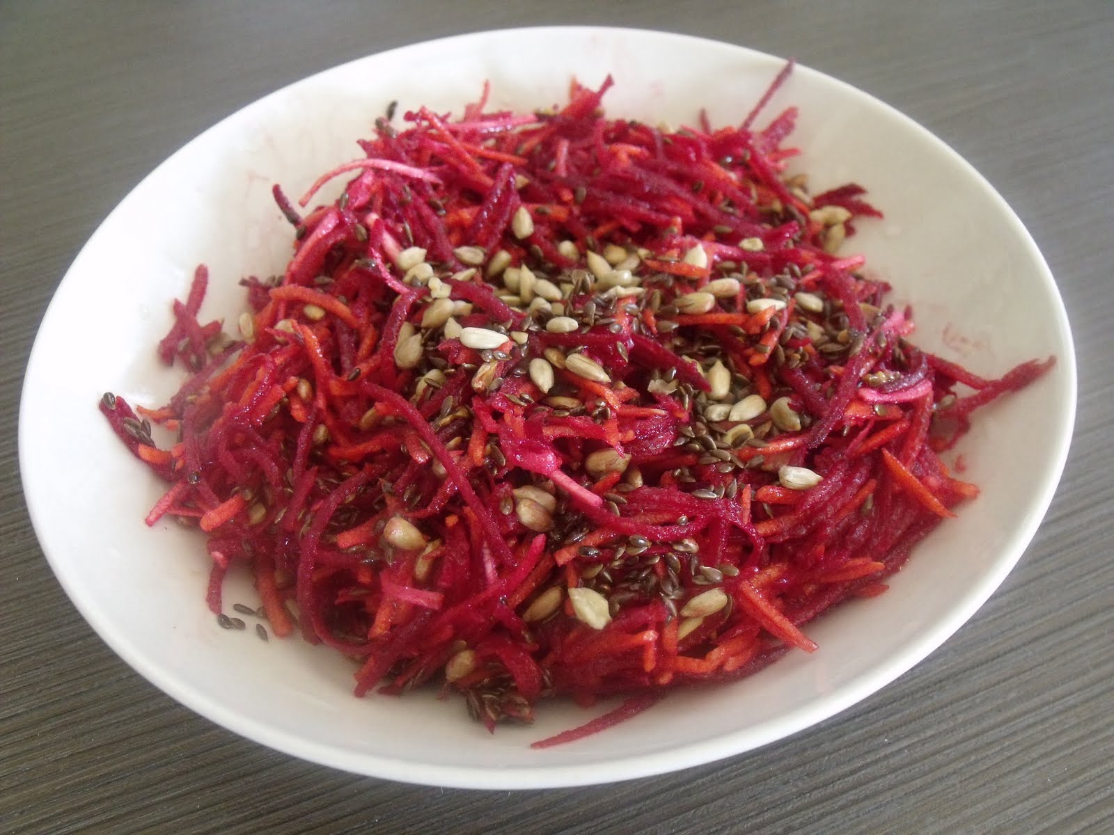 Vegetáriánusság, candida diéta, tudatos táplálkozás: Tormás cékla-répa ...