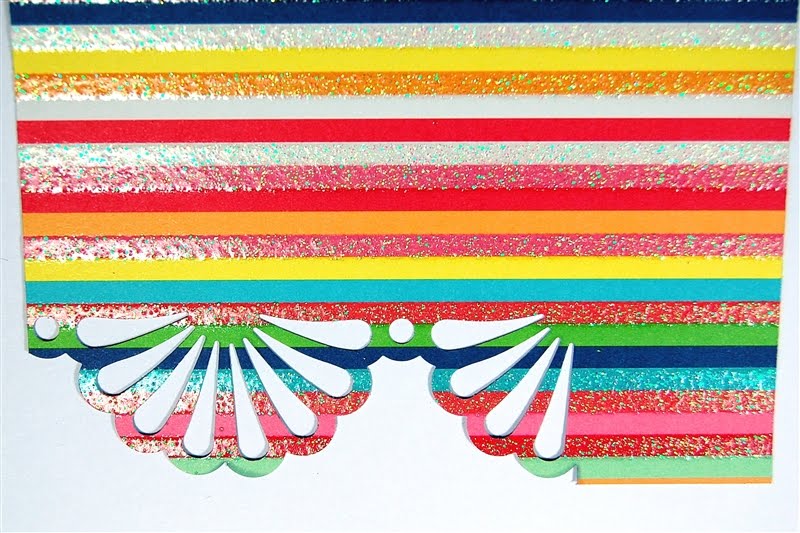 Capadia Designs: Punching a perfect border