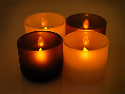 Chic Showcase: Fake Candles