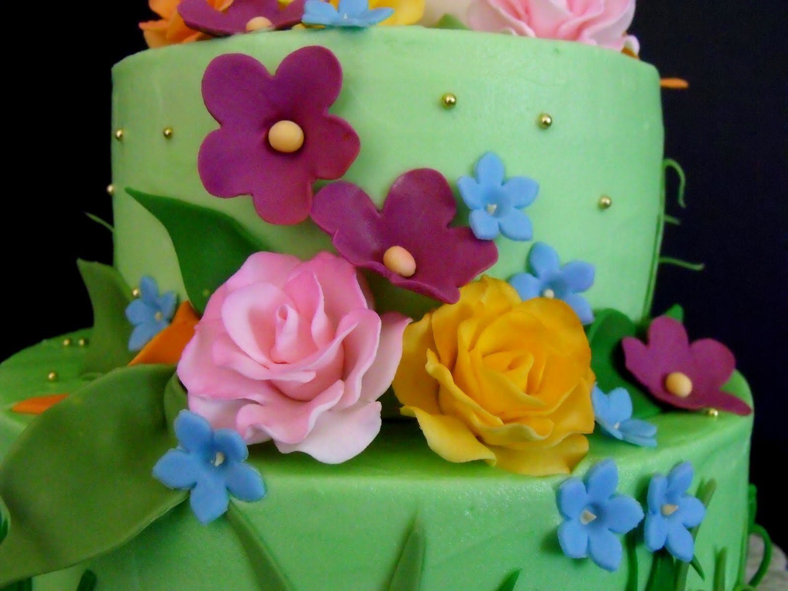 bccakes: Gum Paste Flowers...