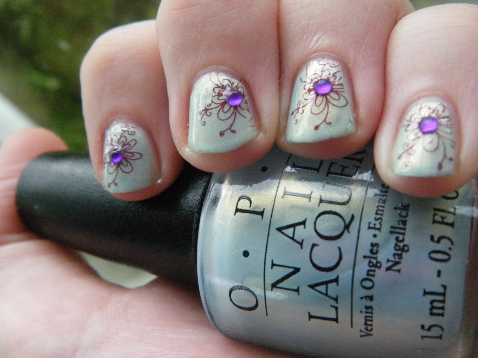 Never Ending Obsession: OPI Baby Blue + Konad