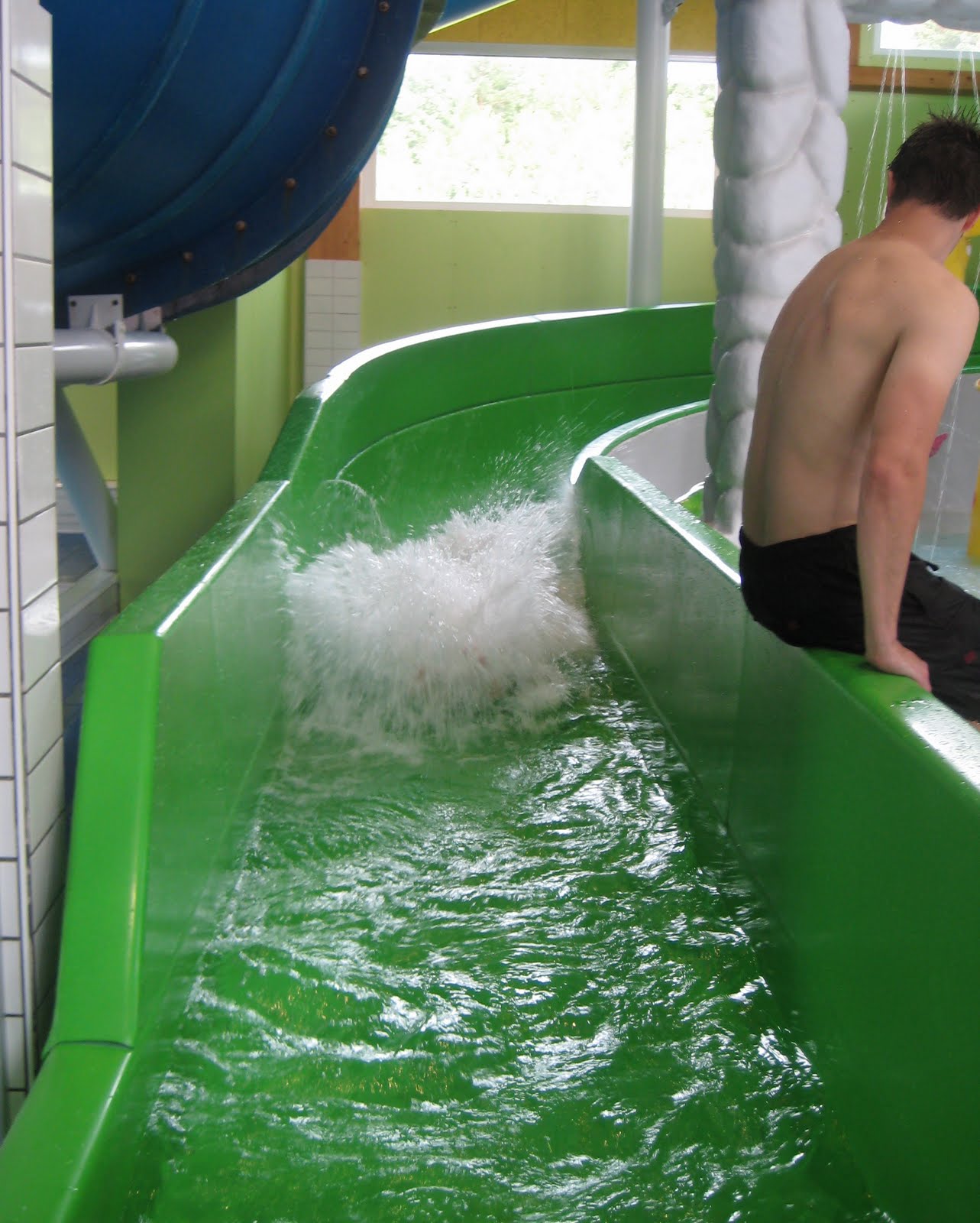 Mitt (o)perfekta liv: Bro simhall