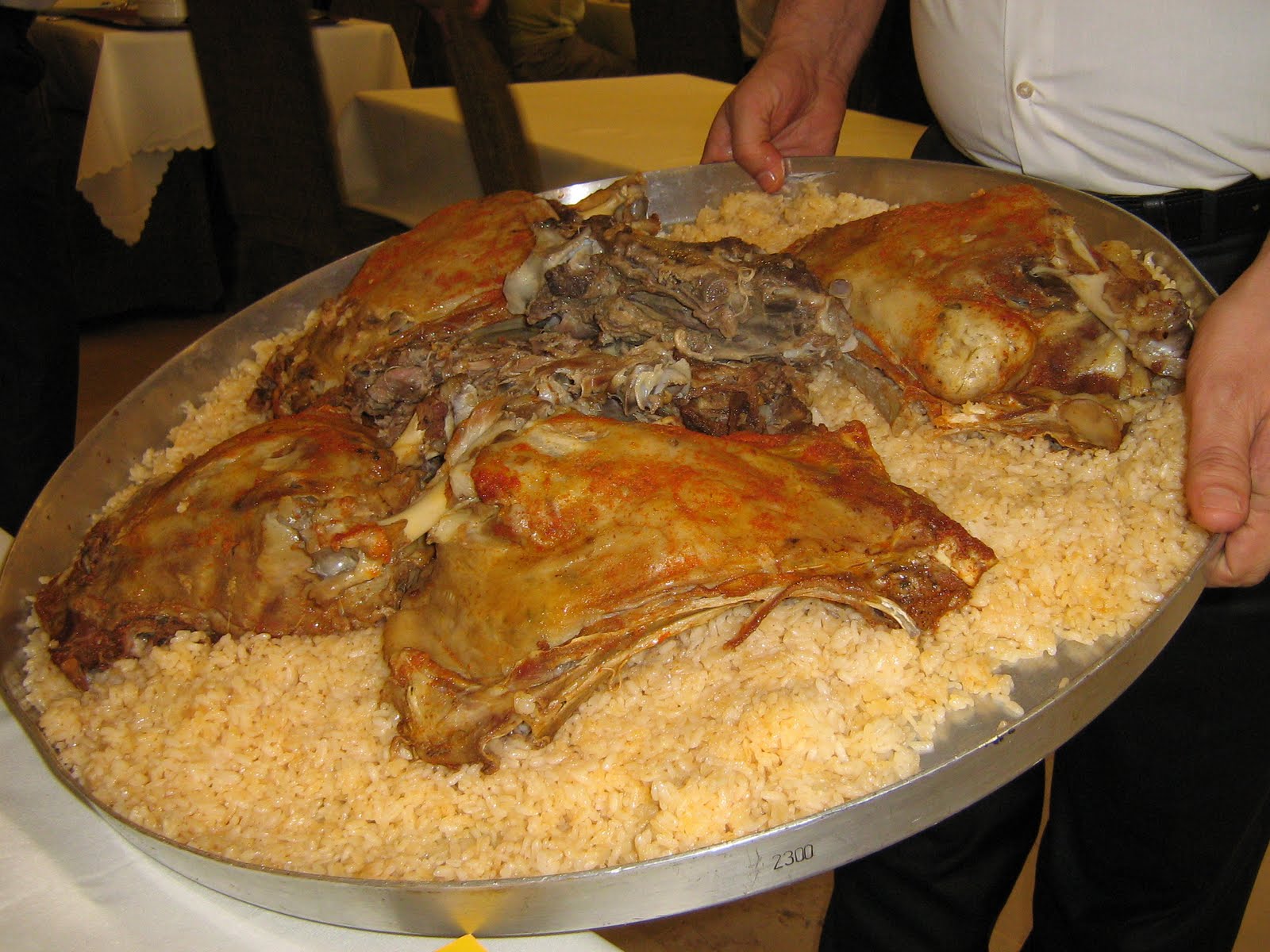 Gurmenin Gunlugu: Diyarbakır'da Bir Lezzet Mekanı: Kaburgacı Selim Amca