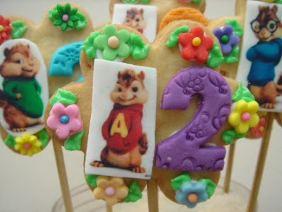 Yochana's Cake Delight! : Alvin & chipmunks Cookies