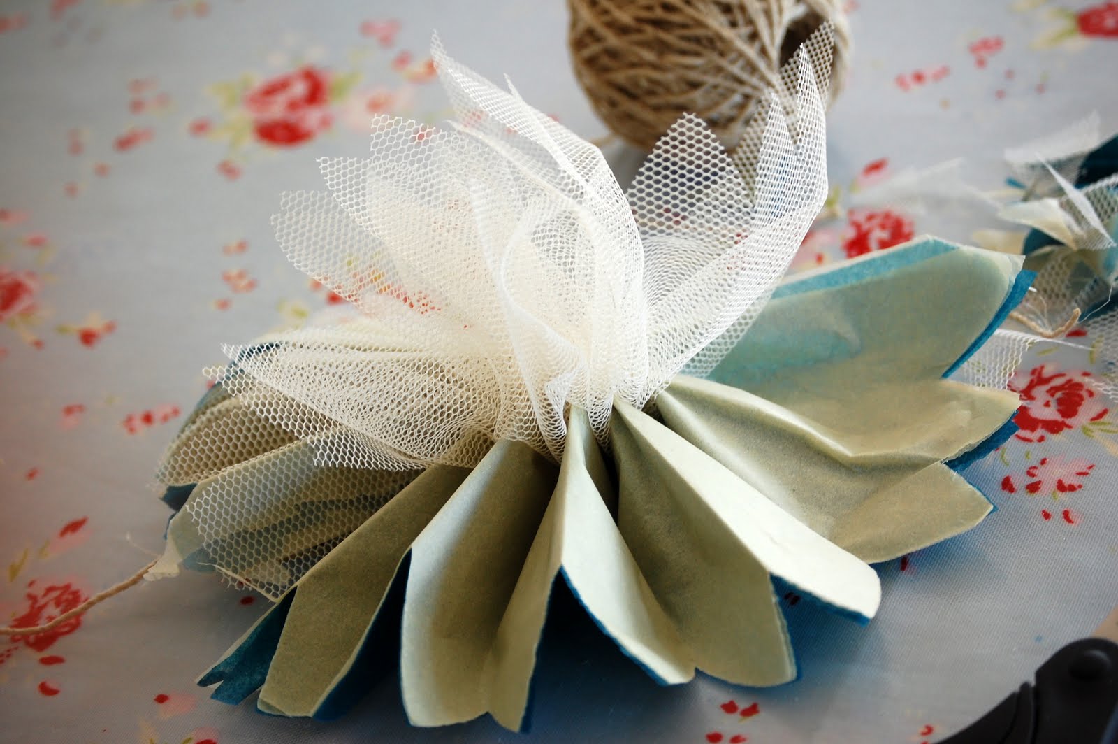 TISSUE PAPER AND TULLE FLOWER TUTORIAL | Volpe Life