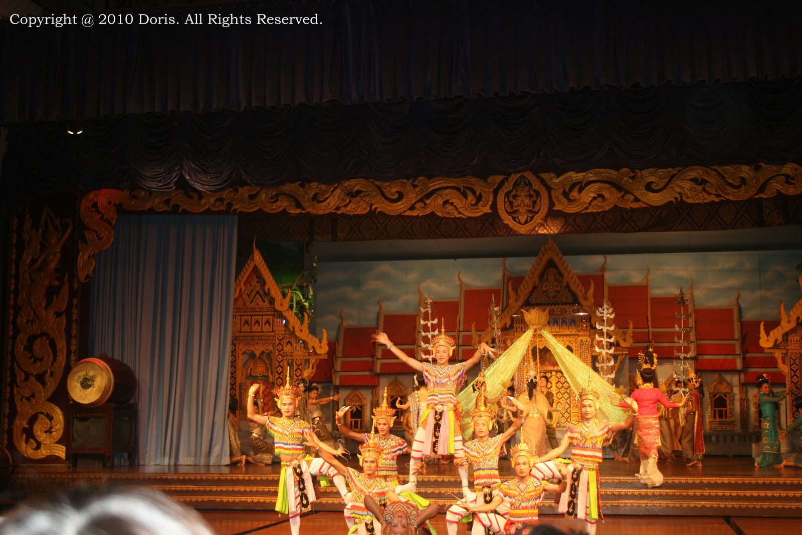 Dance in Thailand (Thai: รำไทย Ram thai) | My Diary