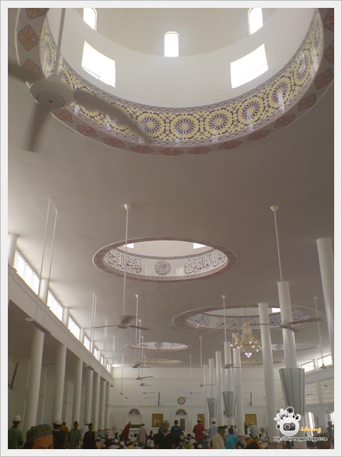 Masjid Zainal Abidin Lebih dikenali sebagai Masjid Putih ~ Truly Terengganu