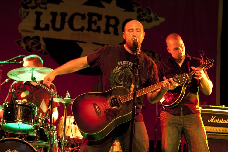 Greg Blobaum Photography: A night with the Kiligans