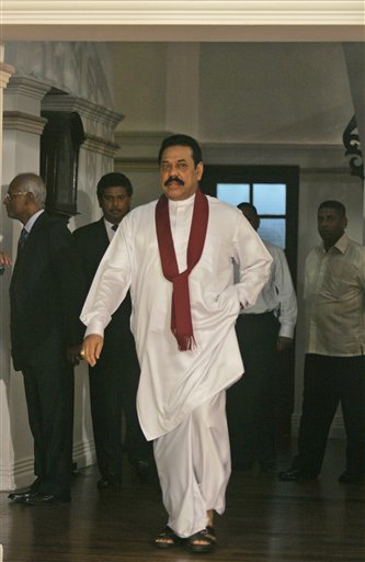 Mahinda Rajapaksha: Mahinda Rajapaksha Images Collection 003