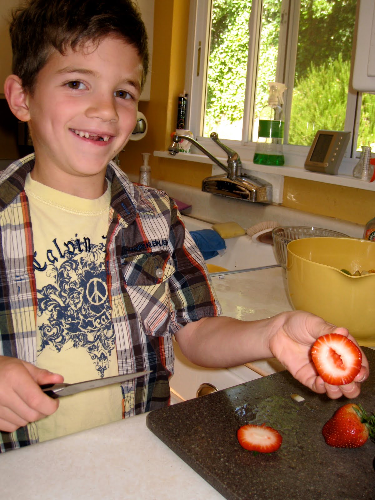 Eat Their Words: The Very Hungry Caterpillar - Hungry Caterpillar Fruit ...