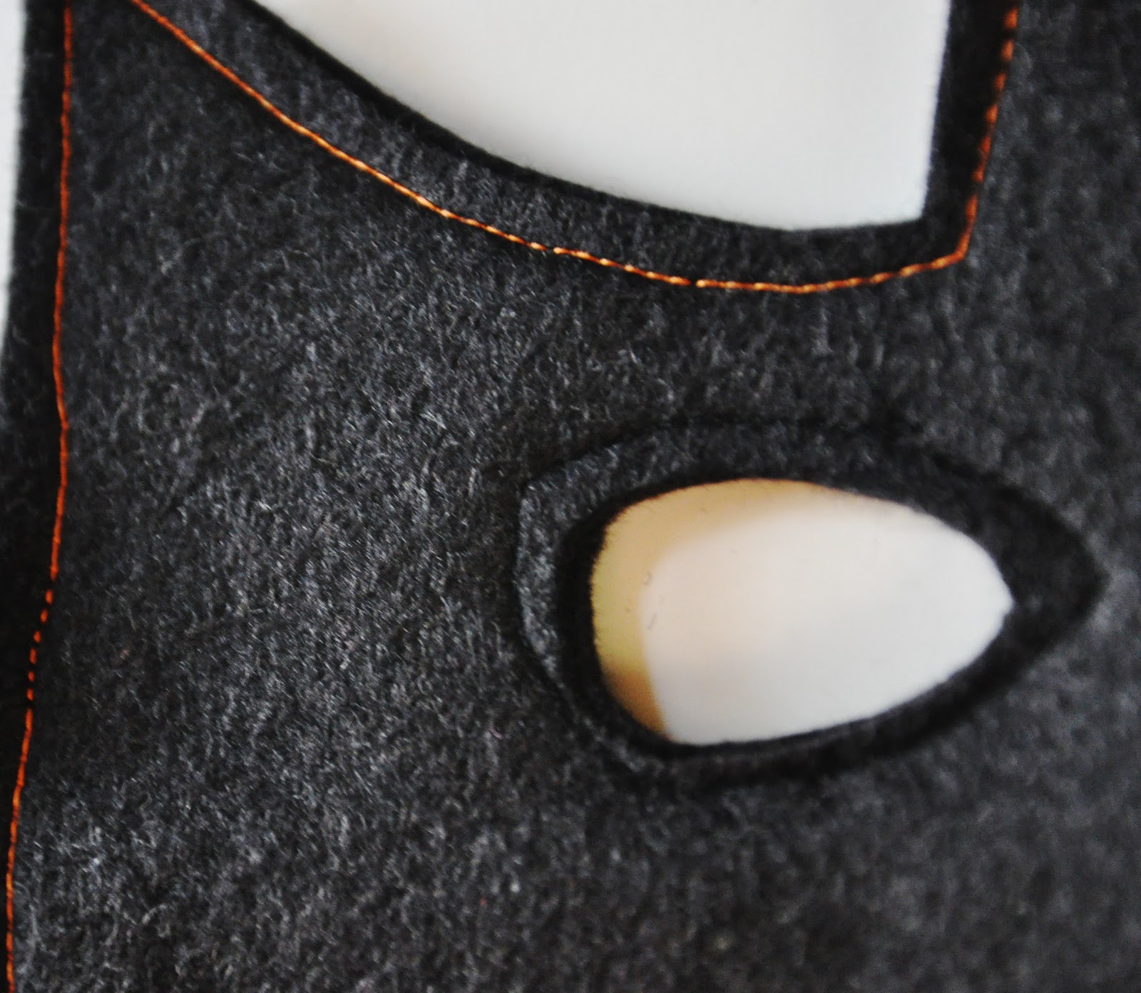 DIY Bat Mask Tutorial - Andrea's Notebook