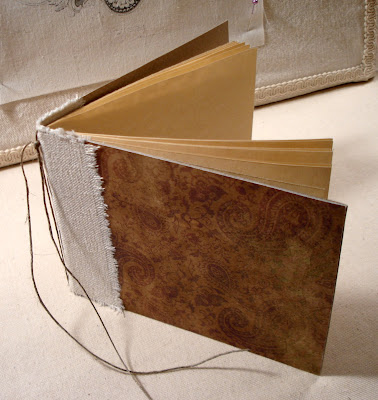 ~ The Feathered Nest ~: A new journal tutorial atThe Little Speckled Egg!