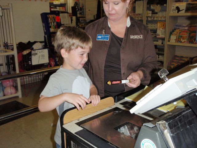 Mrs. Wright's Learners: Community Helpers: Grocery Store