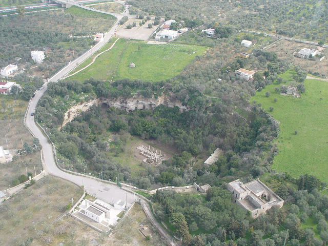 Molfetta Daily Photo: Aerial Views of Molfetta - Il Pulo