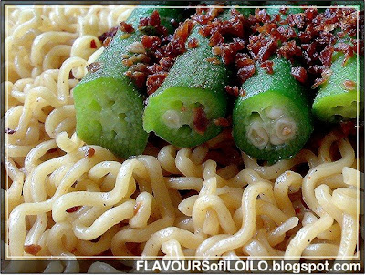 Pancit canton toppings: Okra aglio y olio