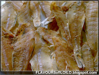 Upclose and gastronimical: BONELESS dilis