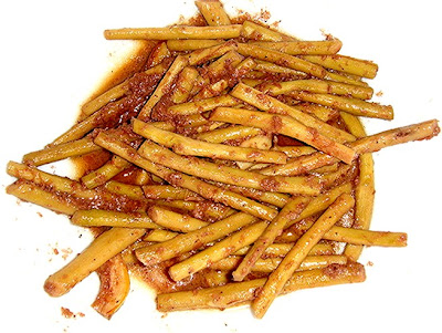 Takway with guinamos