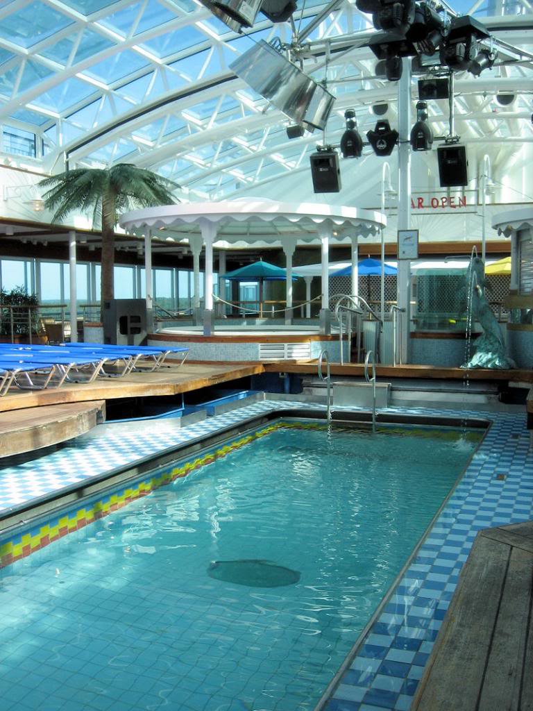 Between the lines...: Kryssning med Birka Paradise